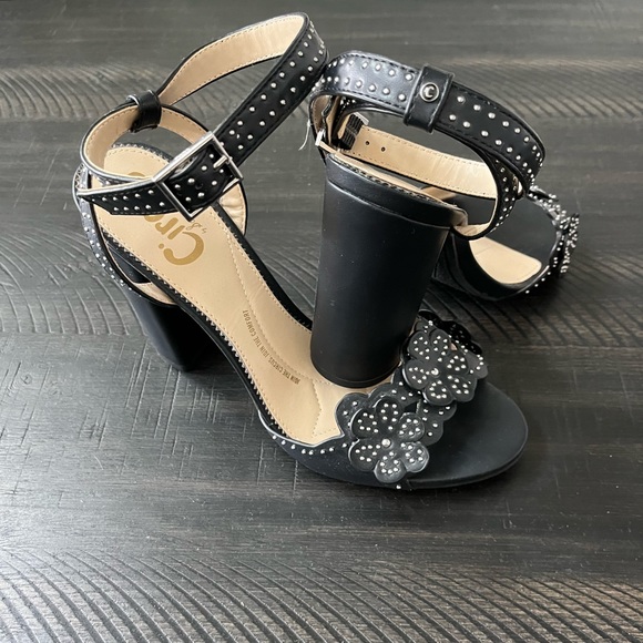 Circus by Sam Edelman | Shoes | Sam Edelman Merle Studded Floral Dress ...